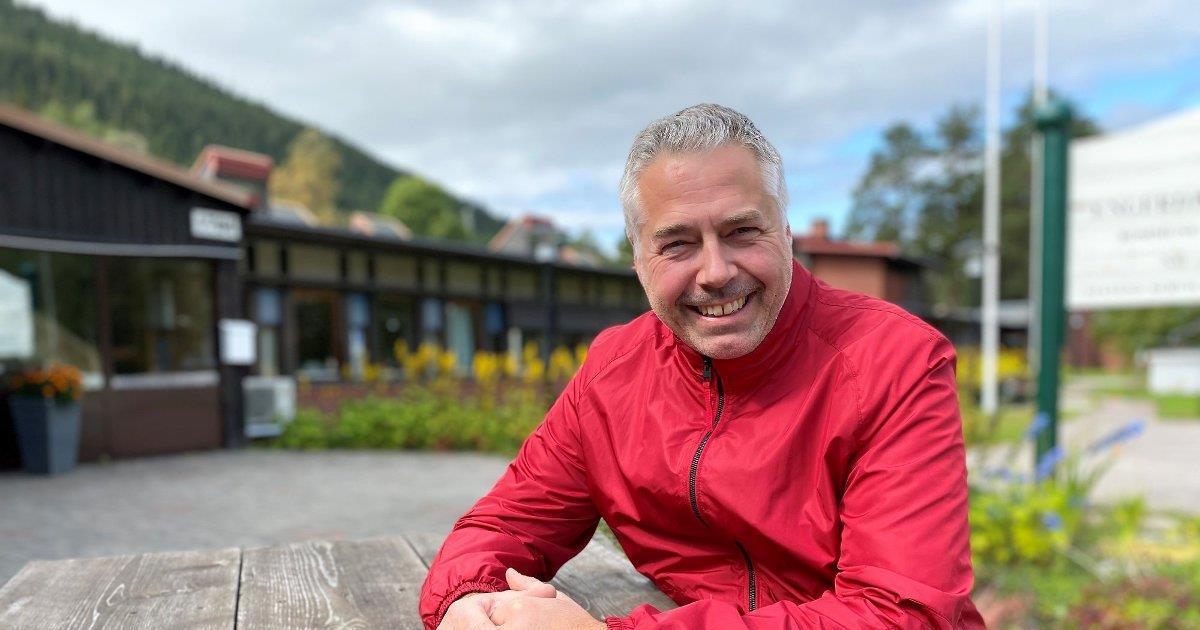 Over kaffekoppen med ordføreren - ut på tur i grendene! - Kultur